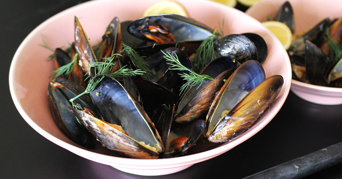 French Inspired Mussels with white wine, butter and dill | South ...